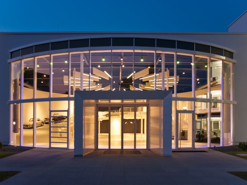 CompuGroup Medical SE (CGM) gewinnt Dirk Wössner als CEO; Frank ...