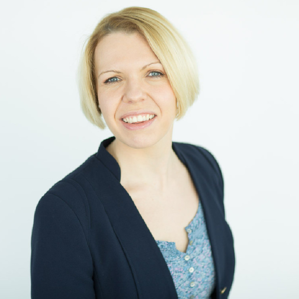 Nicole Graf | Autoren | Magazin | CGM